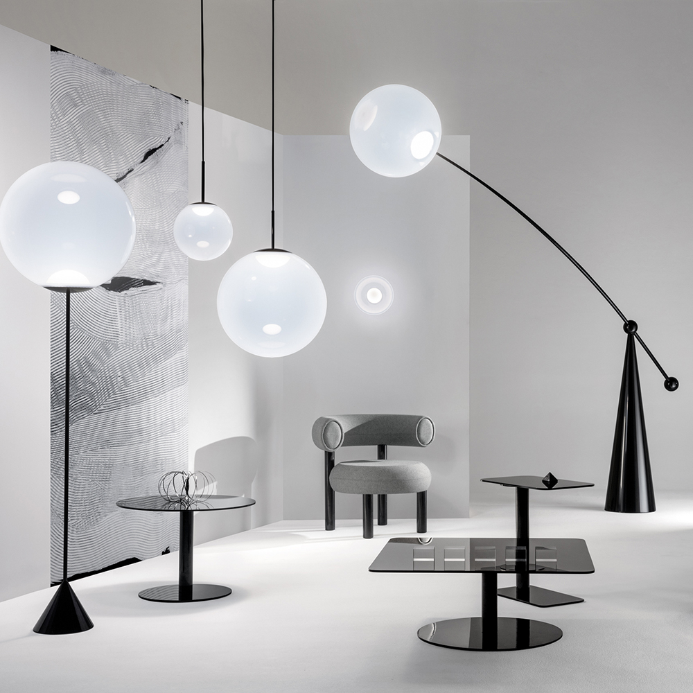 Flash Table Rectangle 矩形邊桌（黑玻璃桌面／黑鋼桌腳） | 北歐櫥窗 NORDIC