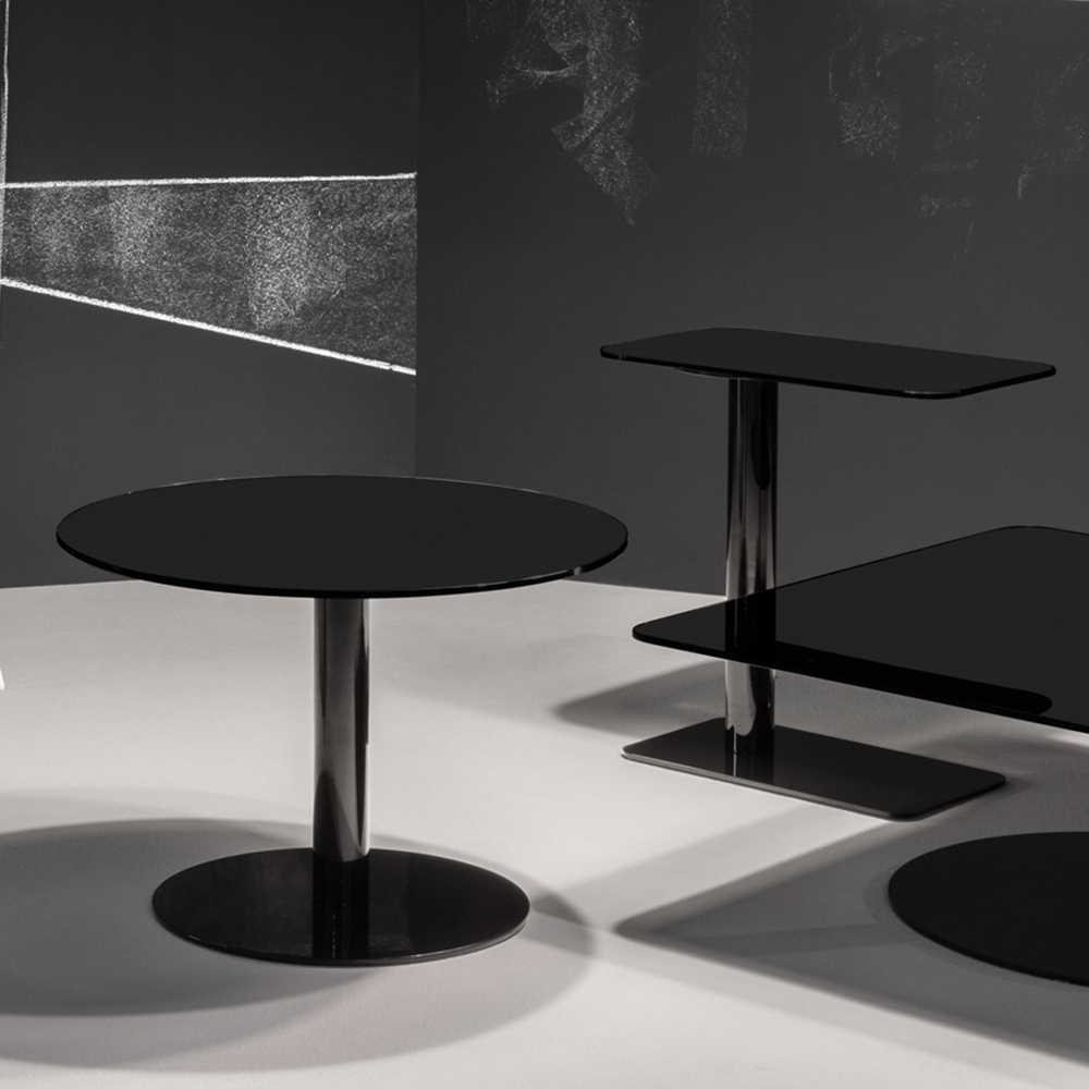 Flash Table Rectangle 矩形邊桌（黑玻璃桌面／黑鋼桌腳） | 北歐櫥窗 NORDIC