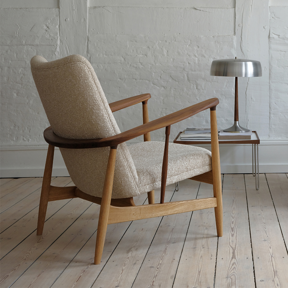 The Kettelhut Chair 凱特赫 主人椅（亞麻米色布料） | 北歐櫥窗 NORDIC